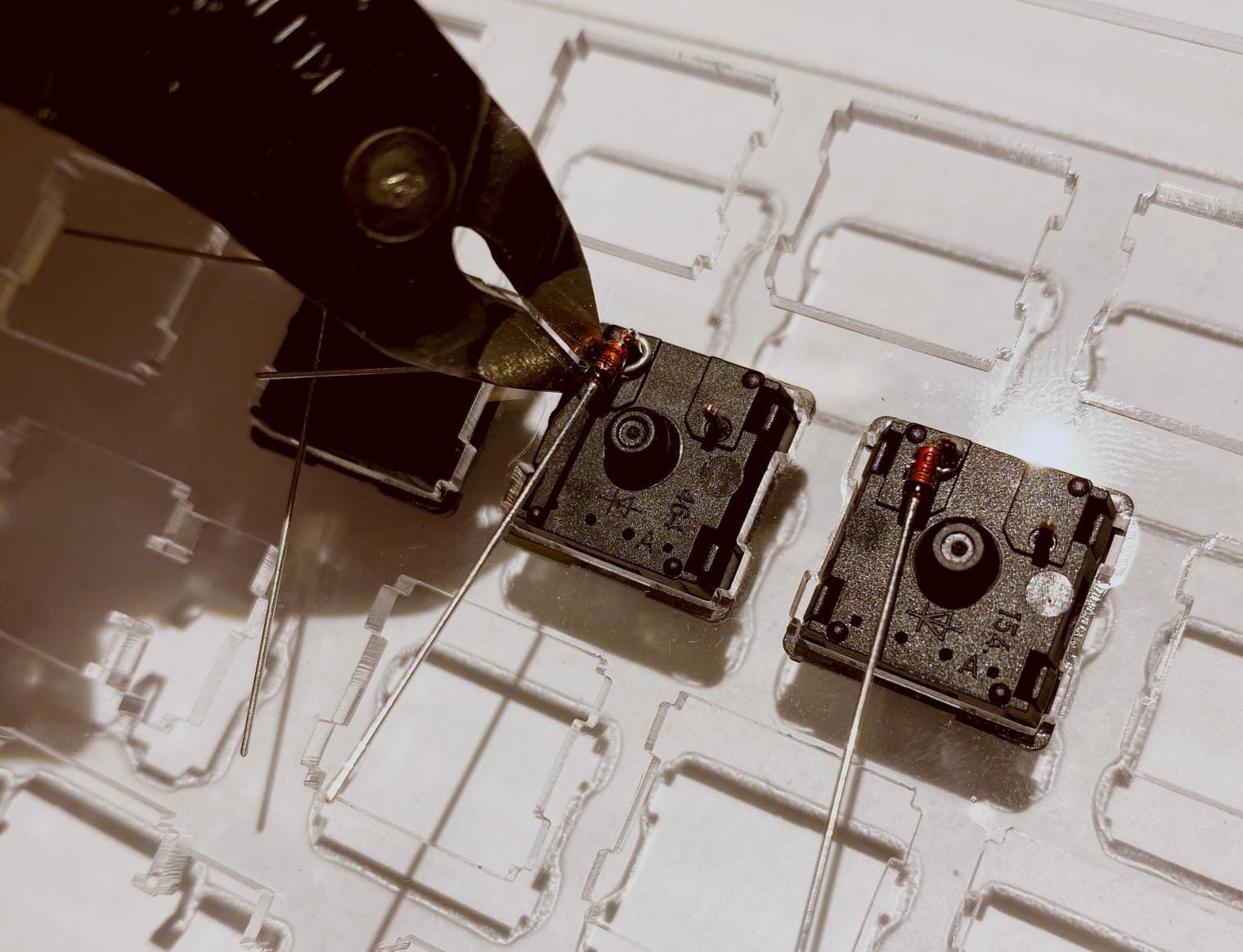 A Complete Guide To Building a Hand-Wired Keyboard | Cracked the Code ...