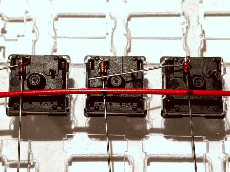 A Complete Guide To Building a Hand-Wired Keyboard | Cracked the Code ...