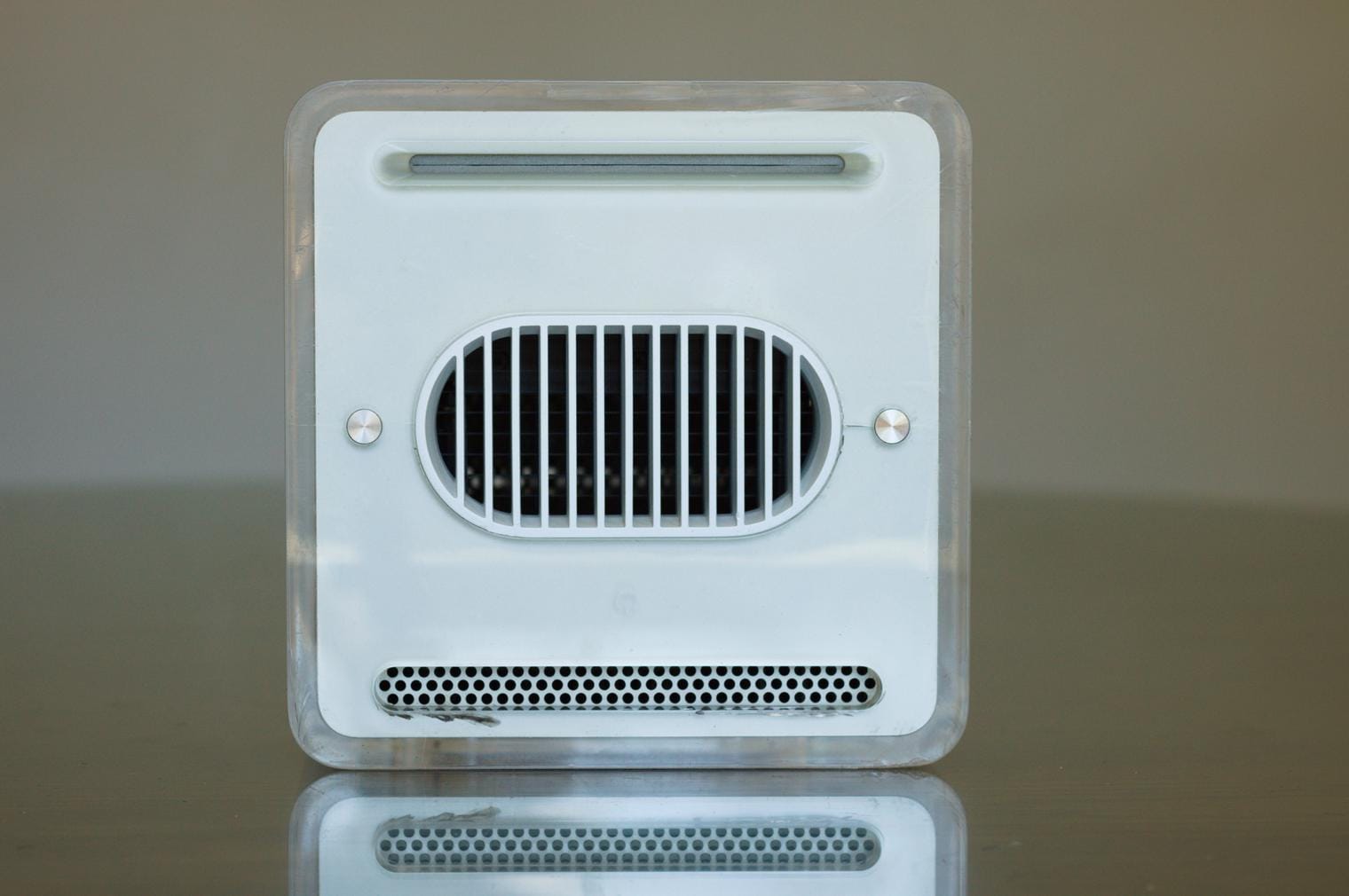 The Apple Power Mac G4 Cube In Pictures | Cracked the Code — Adventures ...
